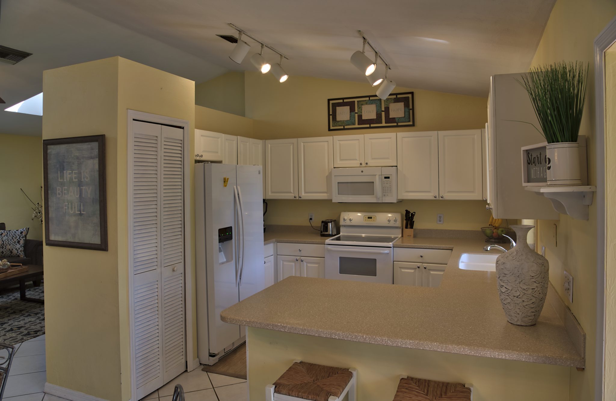 The Naples Recovery Sober Living and Recovery Residence program